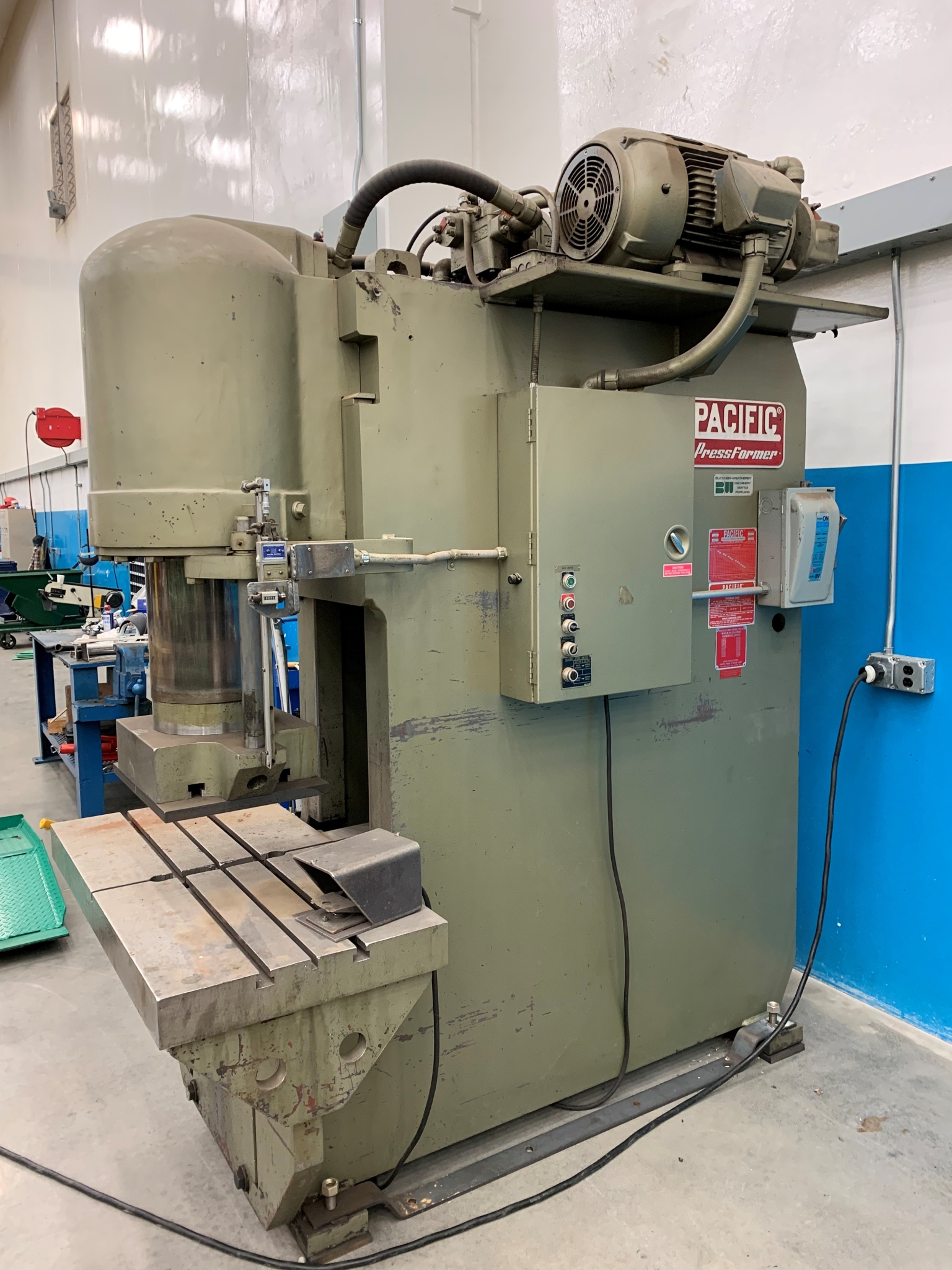 Pacific Hydraulic Press Model 200 PF – in Washington State – Dynamic Machine Tools, LLC